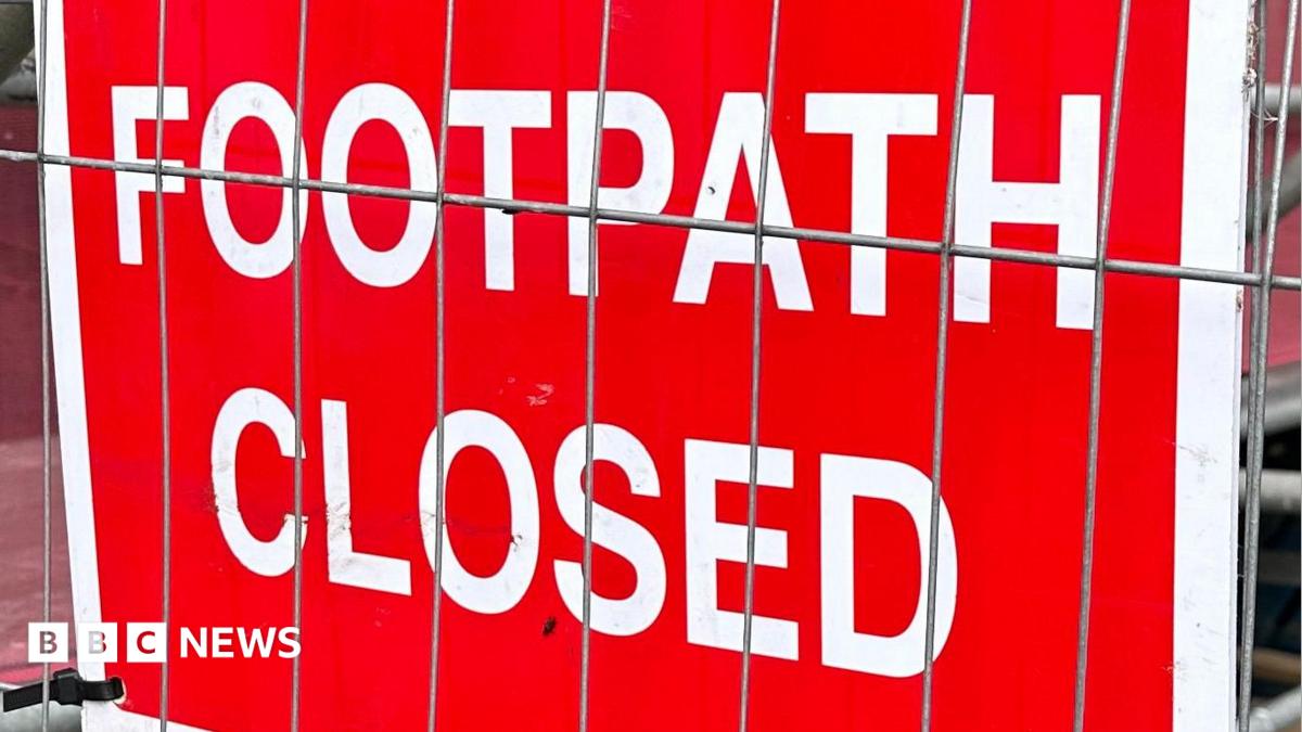 Footpath in south of Isle of Man to remain closed for six months - BBC News