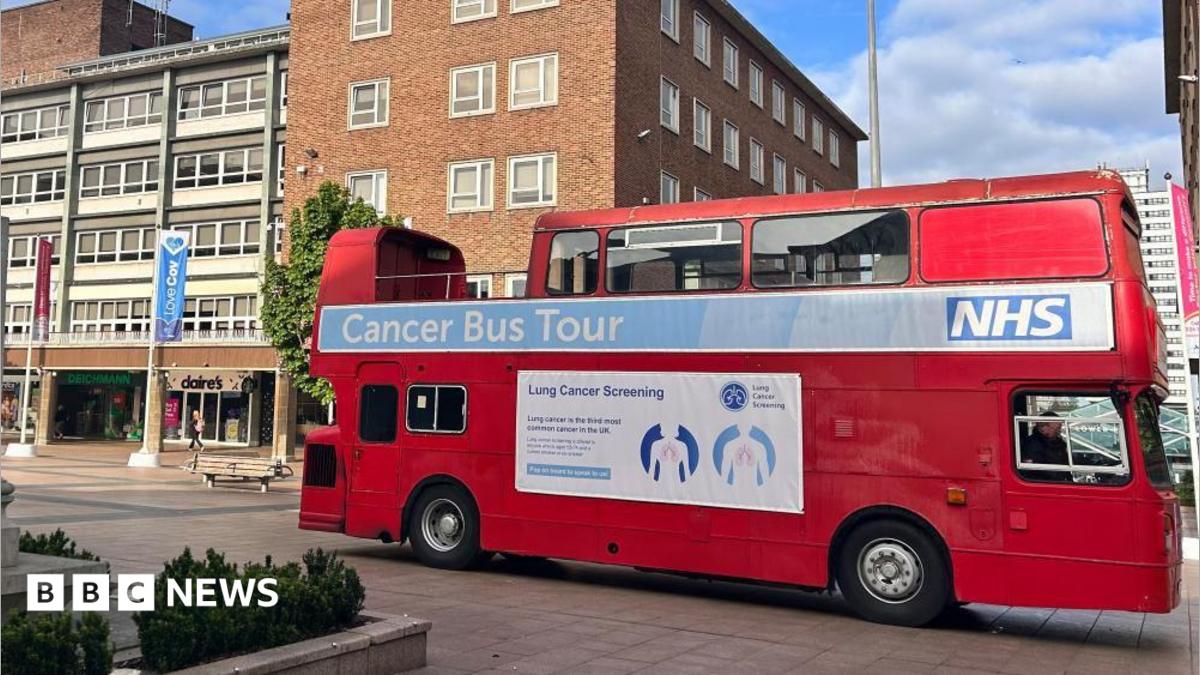 Cancer awareness bus tour to encourage screening in Coventry - BBC News