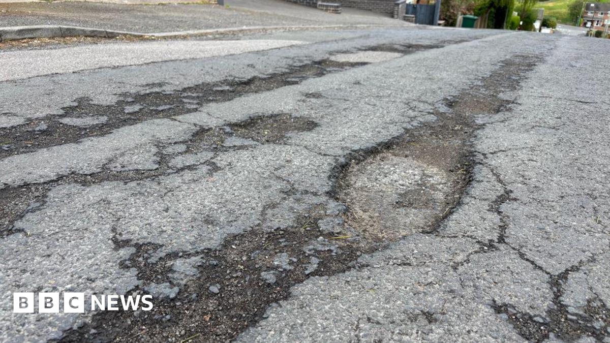 How do you solve a problem like Nottinghamshire's potholes? - BBC News