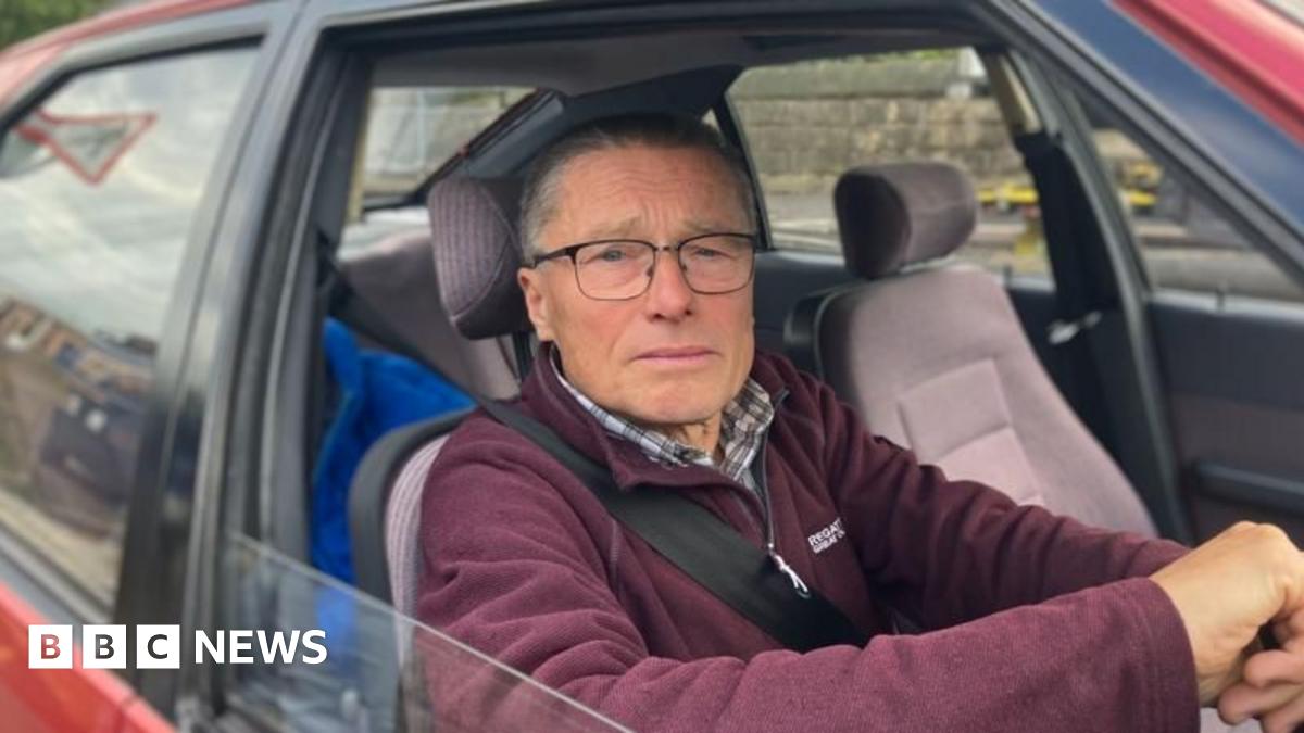 Reoffending fears for released Leeds prisoners' families - BBC News