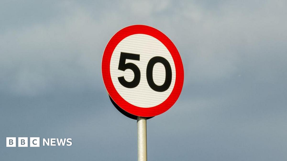 50mph speed limit introduced on the A43 near Weldon - BBC News