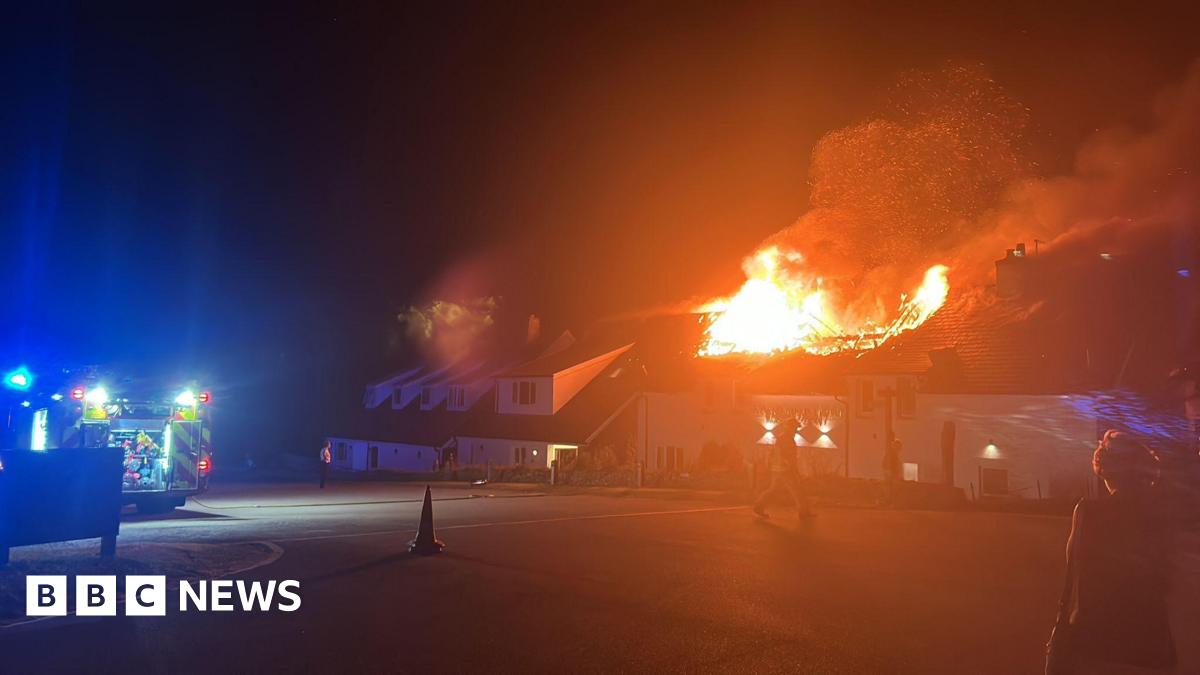 Hiccups helps save 20 people from Rhossili Worm's Head Hotel fire - BBC ...