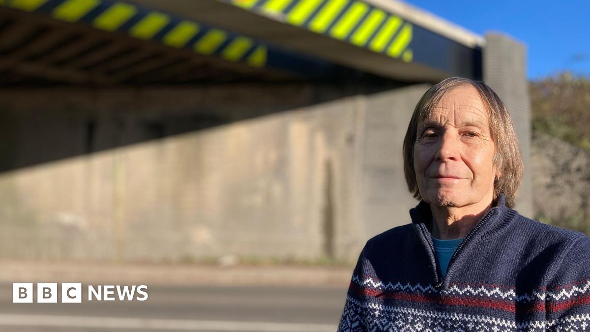 'I helped repair Britain's most bashed bridge' - BBC News