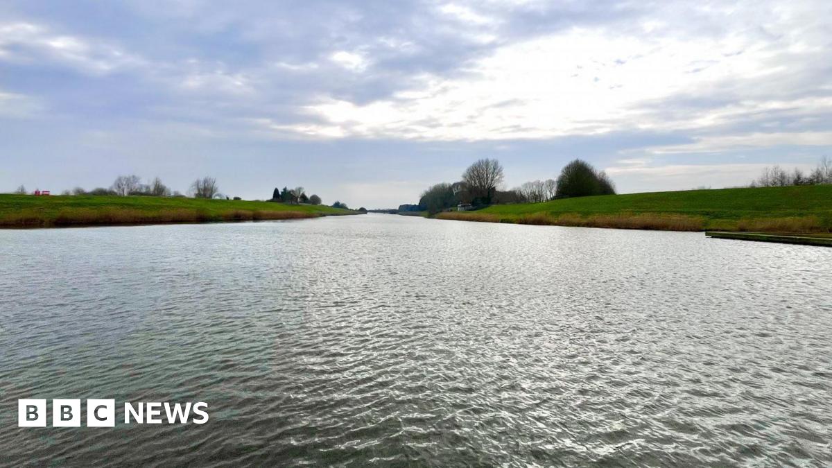 Is Fenland Reservoir the answer to water supply issues? - BBC News