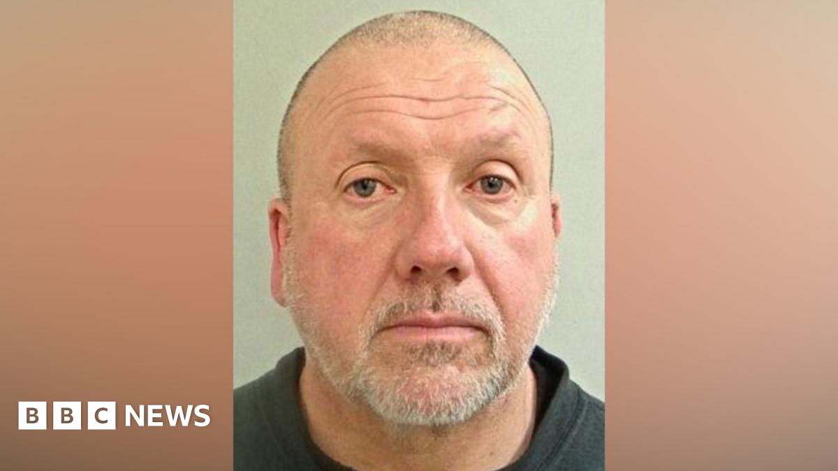 Stretton executor of will jailed for inheritance money fraud - BBC News