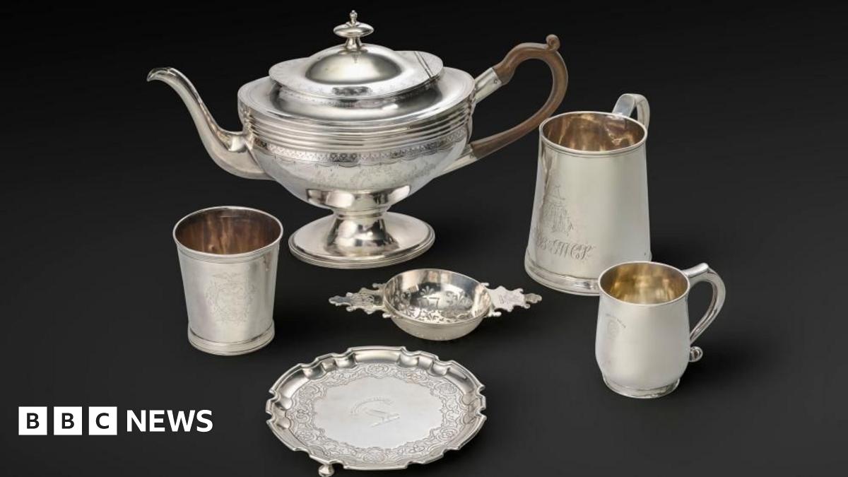 Flog It! expert Michael Baggott's York silver set sells for double its ...