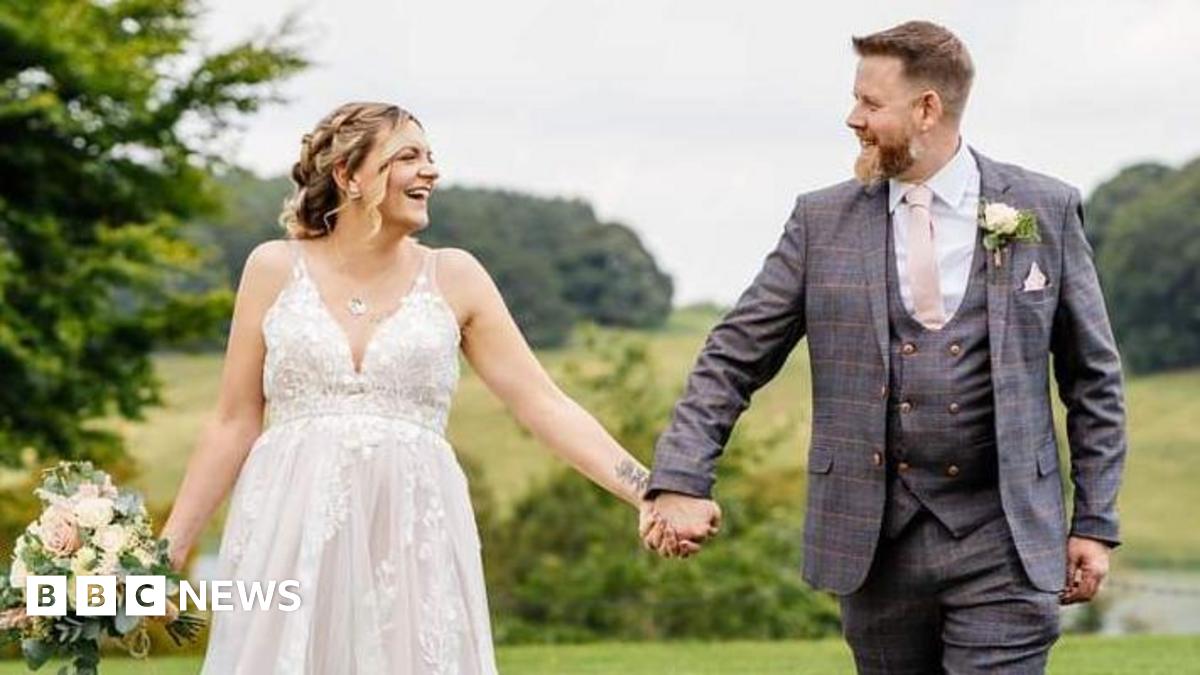 The Bradford nurse who married train driver who saved her life - BBC News