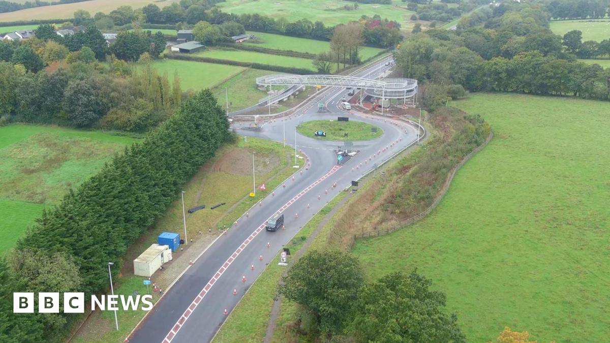 Parts of A361 set to reopen in Devon after upgrade work - BBC News