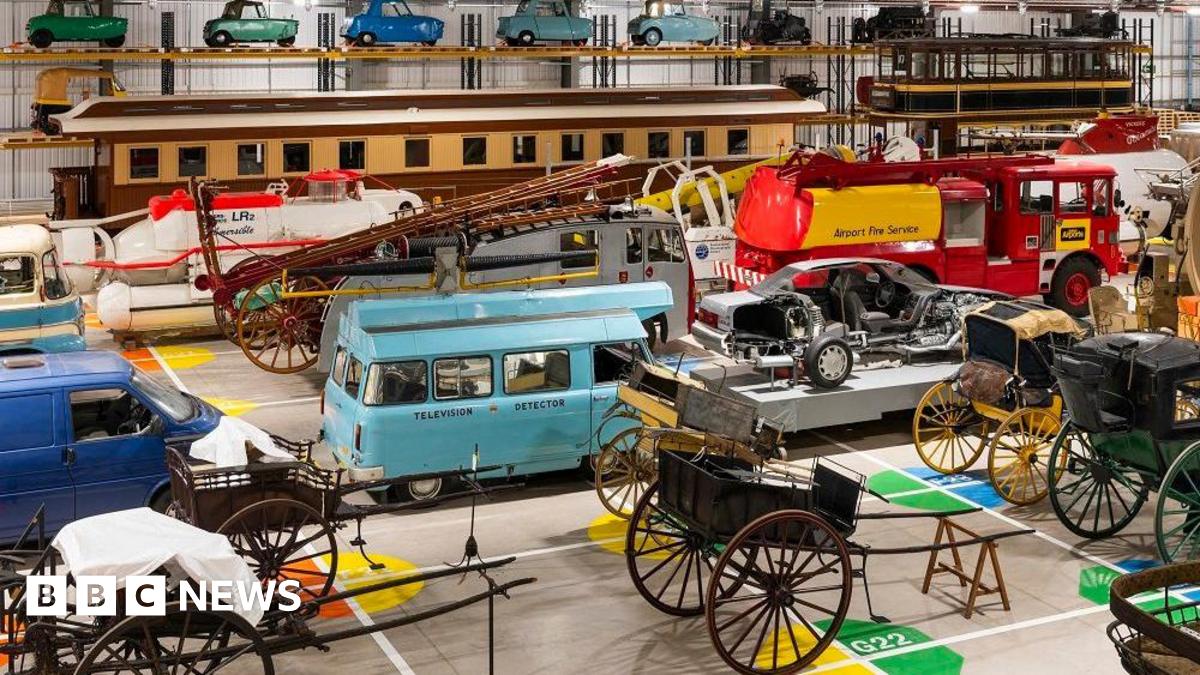 Huge Science Museum Group collection opens to public near Swindon - BBC ...
