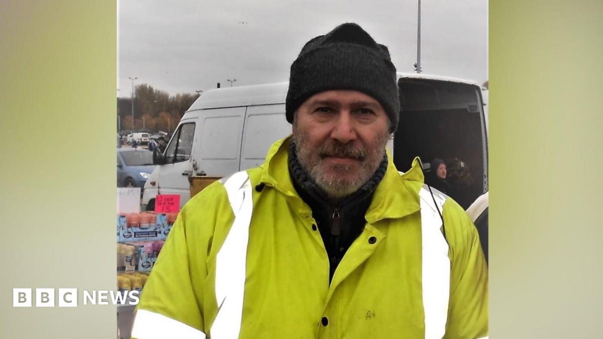 Family pays tribute to 'universally loved' Humber ship's pilot - BBC News