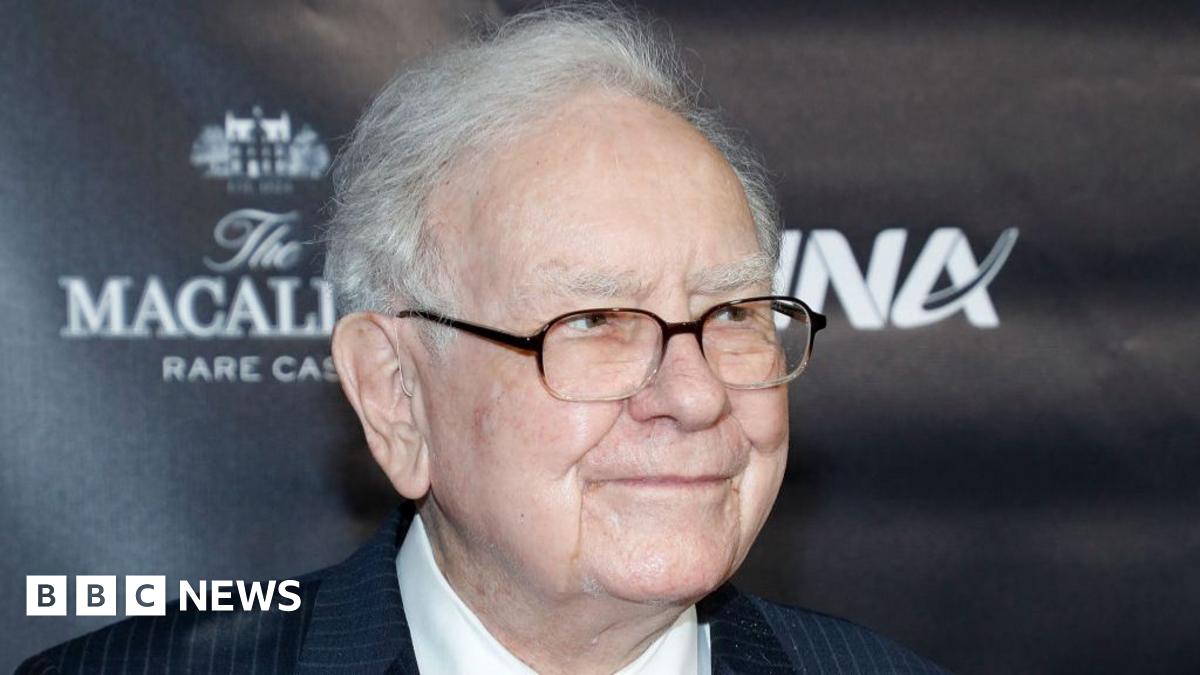 Warren Buffett, 94, stepping down as Berkshire Hathaway CEO - BBC News