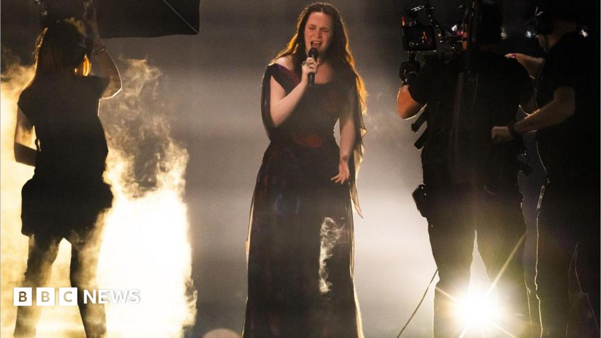 British designer creates dress for Swiss Eurovision singer - BBC News