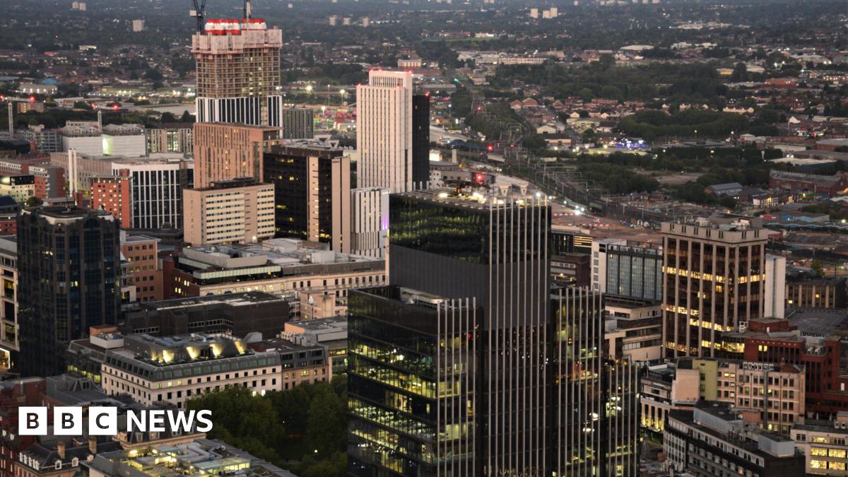 Birmingham skyline captured from city's tallest building - BBC News