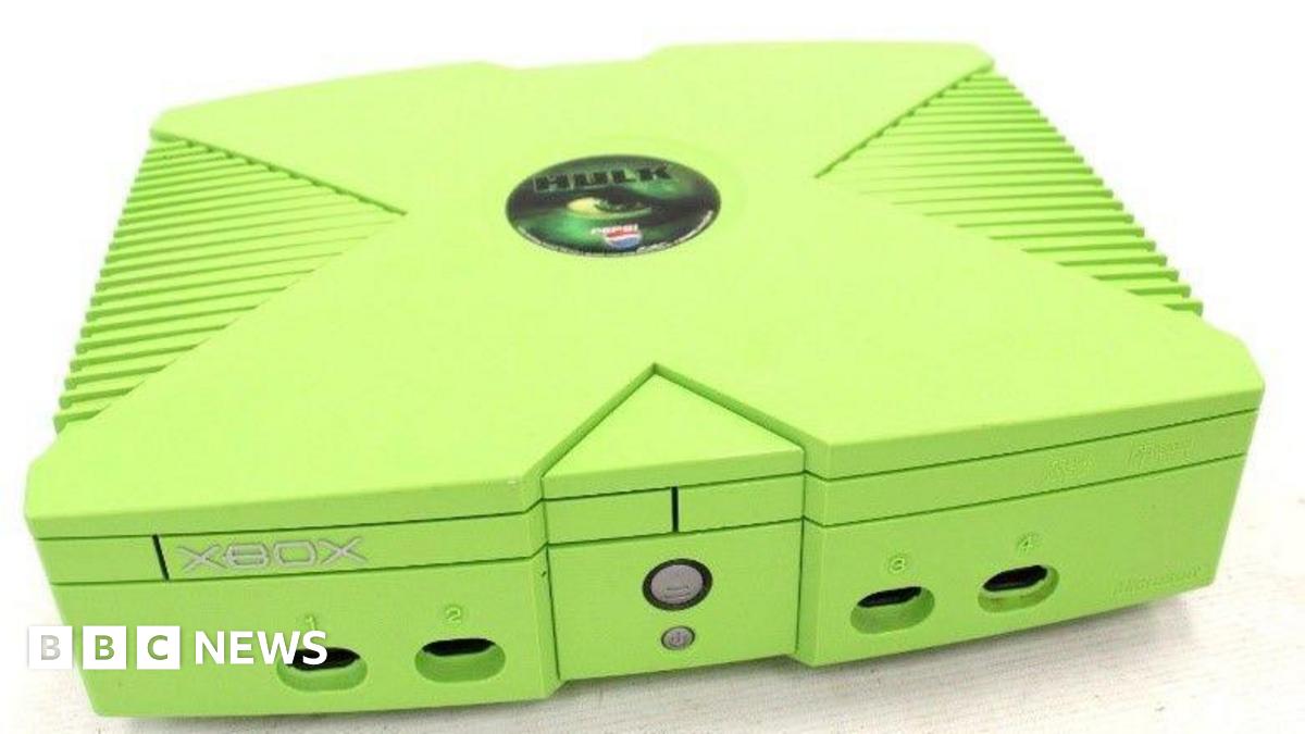 Rare Hulk Xbox donated to Oxford charity shop fetches thousands - BBC News