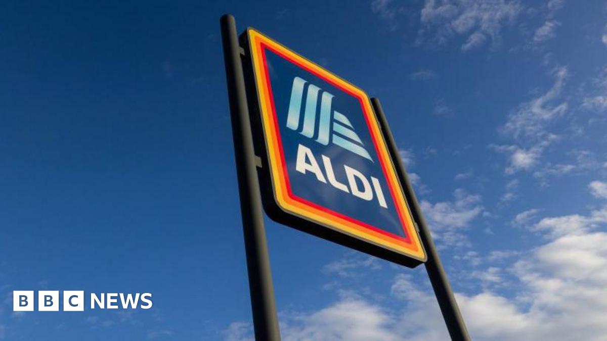 Aldi: Fake store on Google Maps 'causes havoc' in Denbighshire - BBC News