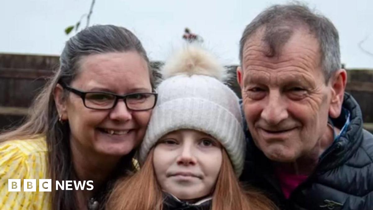 Peterborough family pay tribute to 12-year-old after cancer death - BBC ...