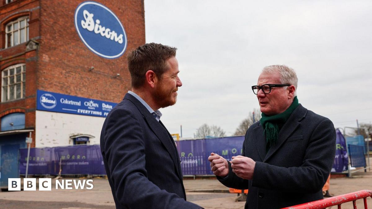 West Midlands mayor vows to build more social housing - BBC News