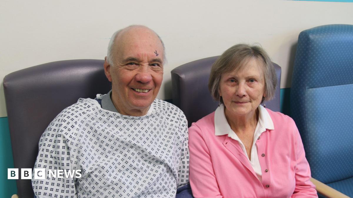 Couple help NHS mark 75 years of cataract surgery - BBC News