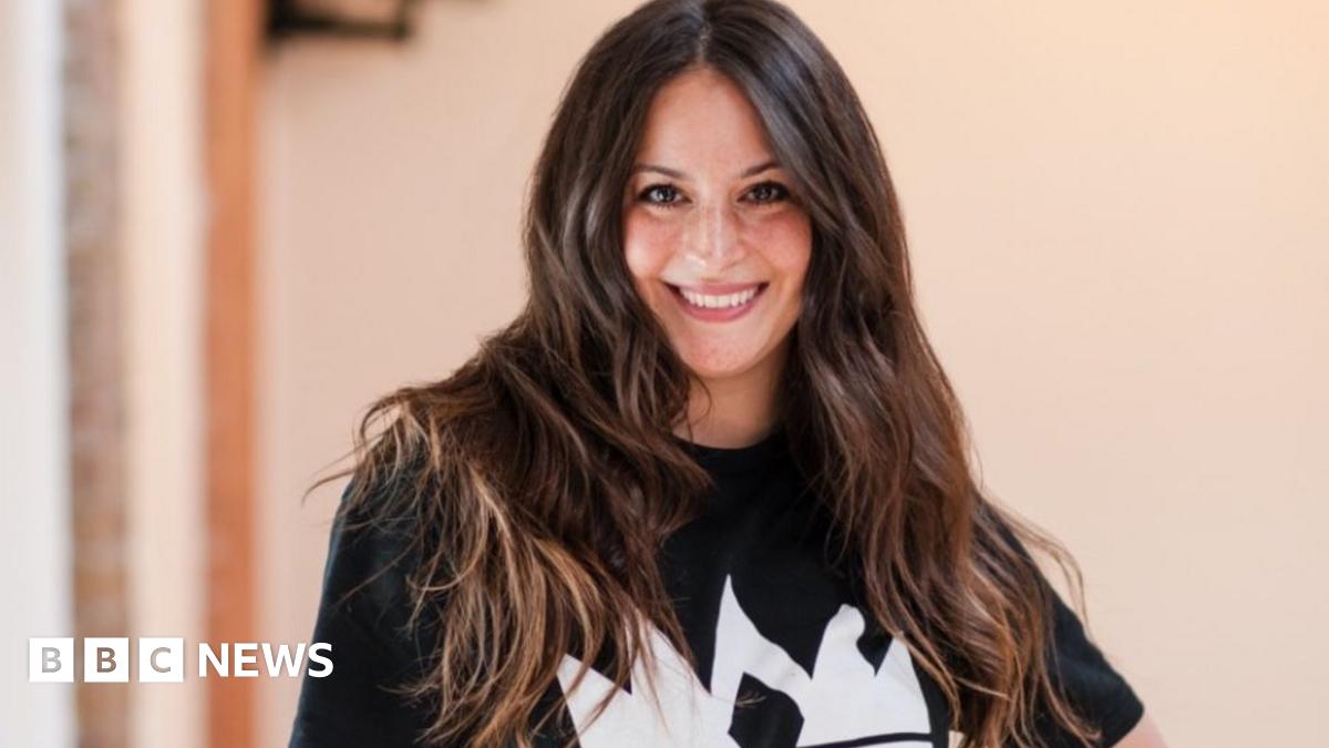 Former backing dancer empowering women through SOS Dance sessions - BBC ...