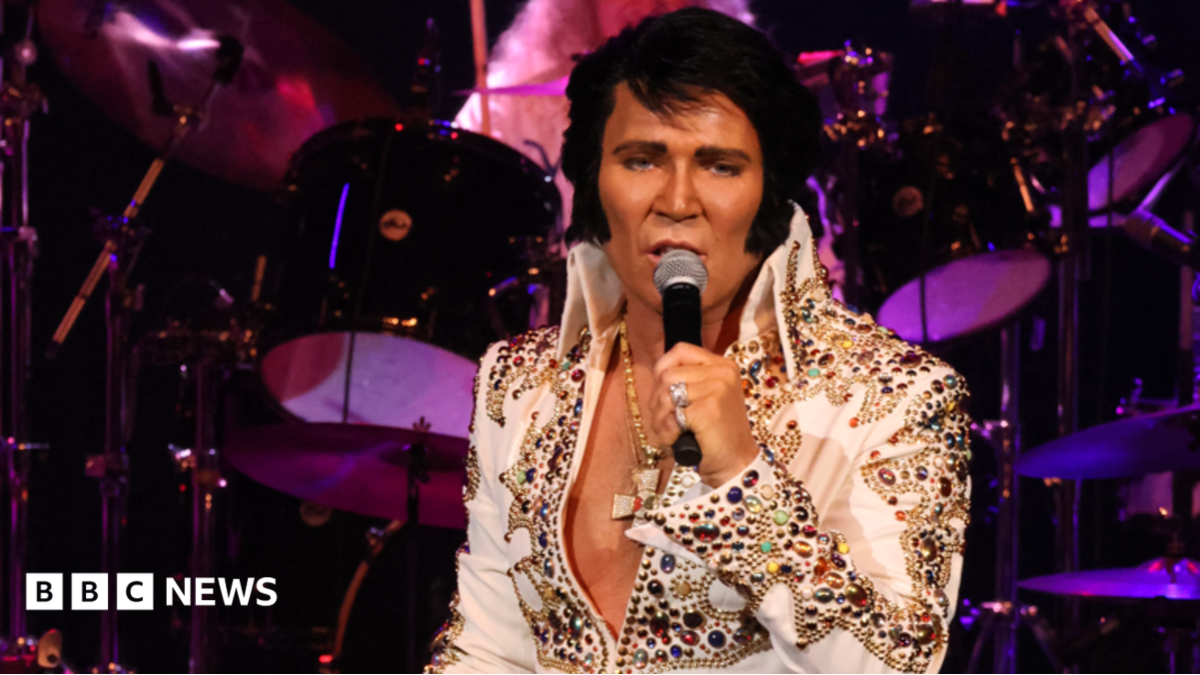 Stoke-on-Trent Elvis impersonator says Las Vegas gig will be 'iconic ...