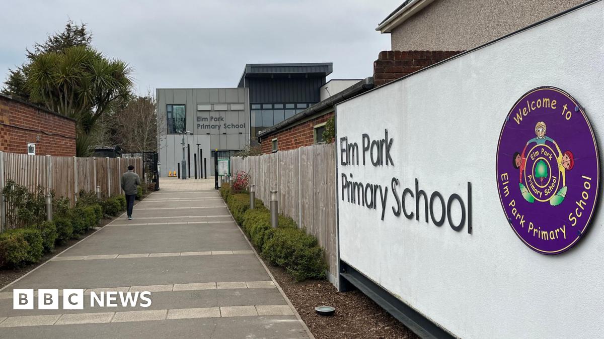 Police hurt in knife incident at party at Elm Park Primary School - BBC ...
