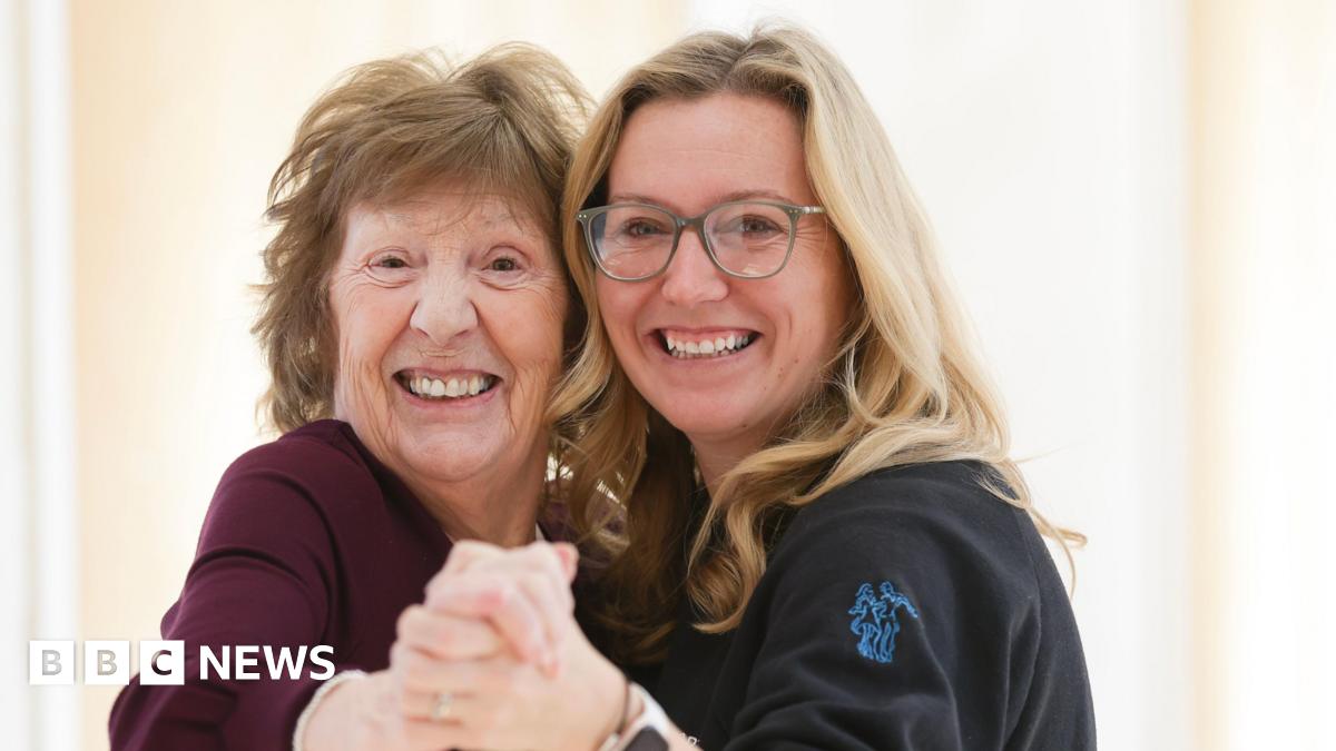 Strictly Come Dancing stars give woman, 83, dancing advice - BBC News
