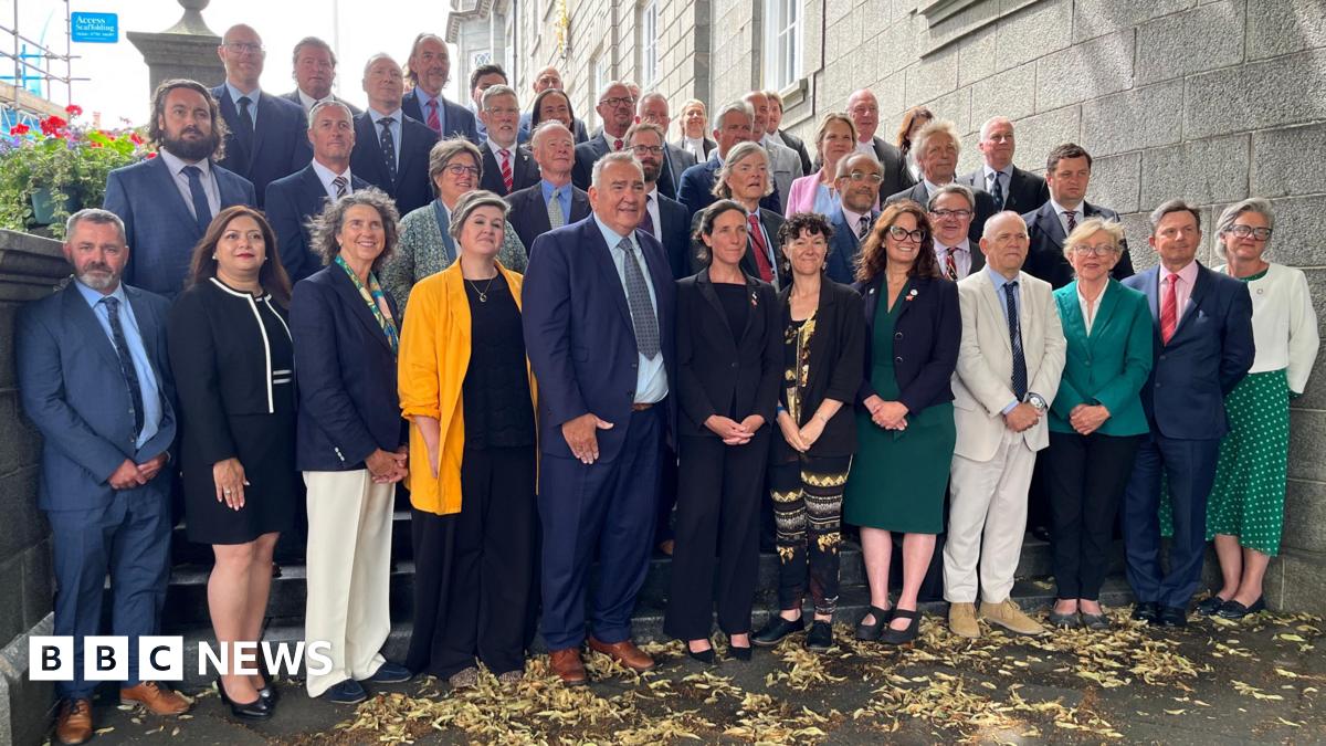 What is Guernsey's government work plan? - BBC News