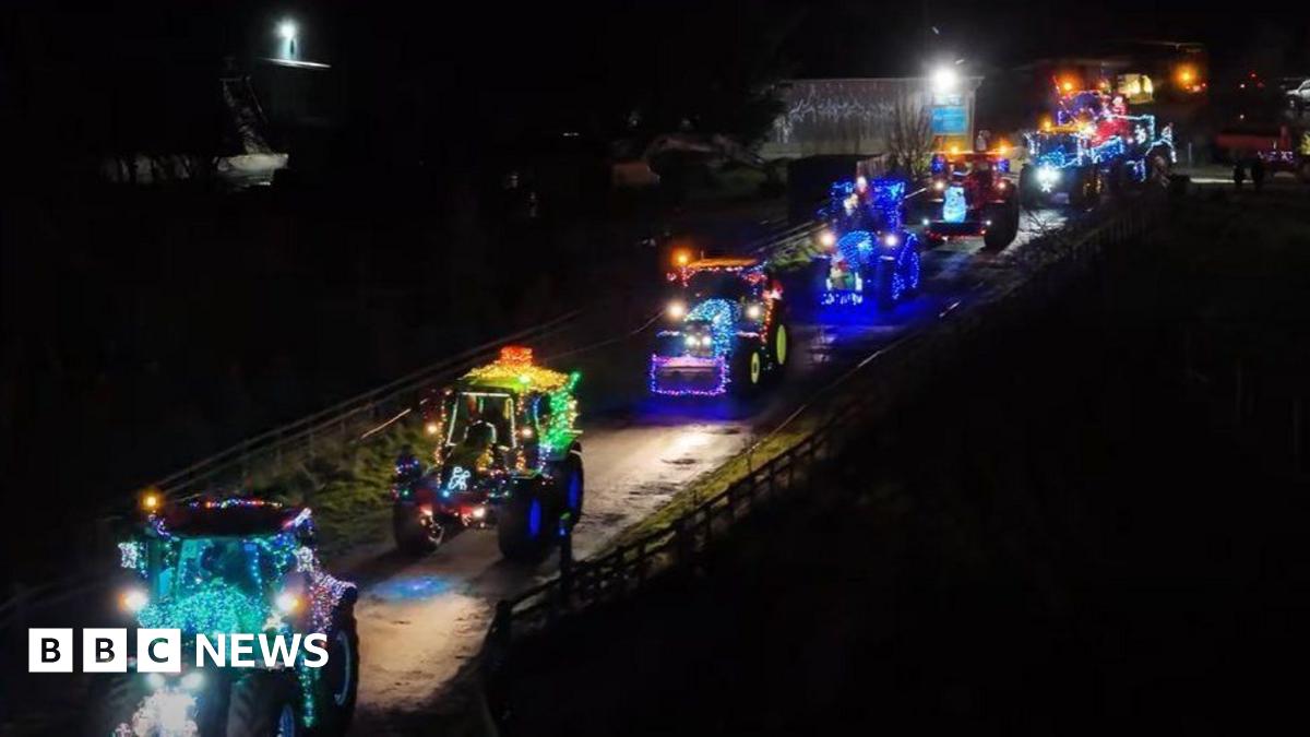 RC Baker Tractor Run illuminates villages in Christmas convoy - BBC News