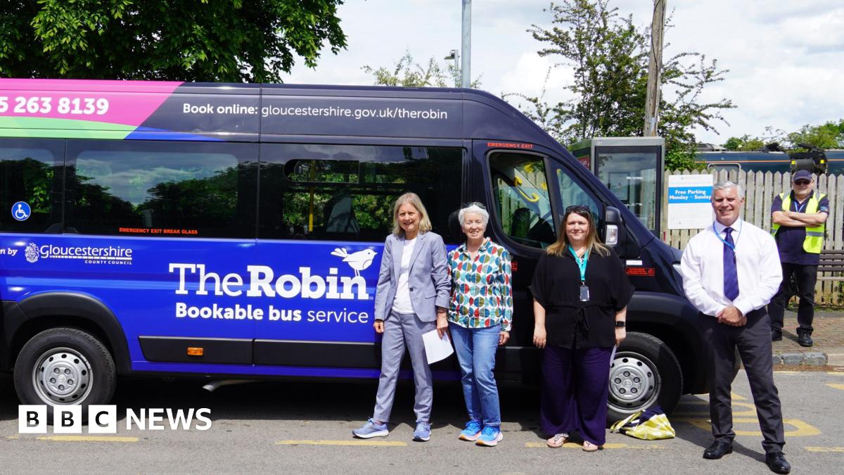 The Robin bookable bus service expands into new areas - BBC News