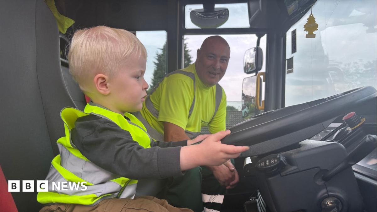 Bin crew makes two-year-old boy's dream come true - BBC News