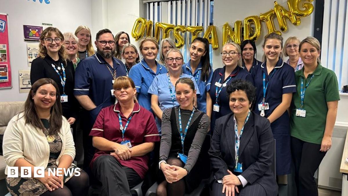 New mums say mental health service 'amazing' after inspection - BBC News
