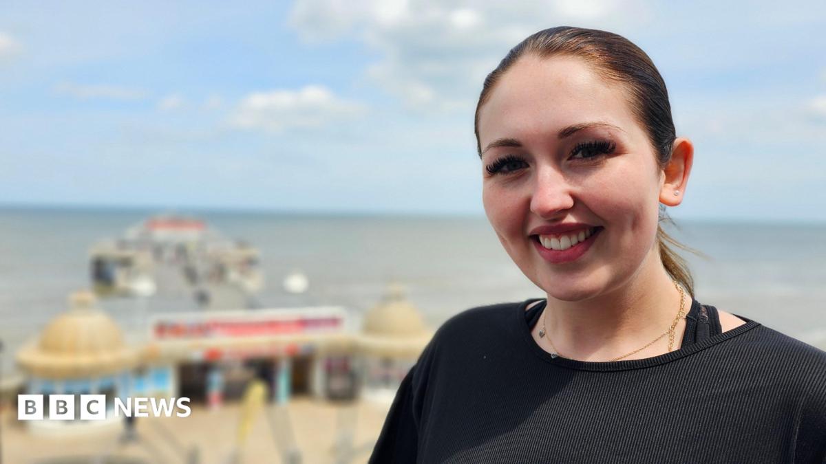 North Norfolk rent prices stop Miss Cromer living in the town - BBC News