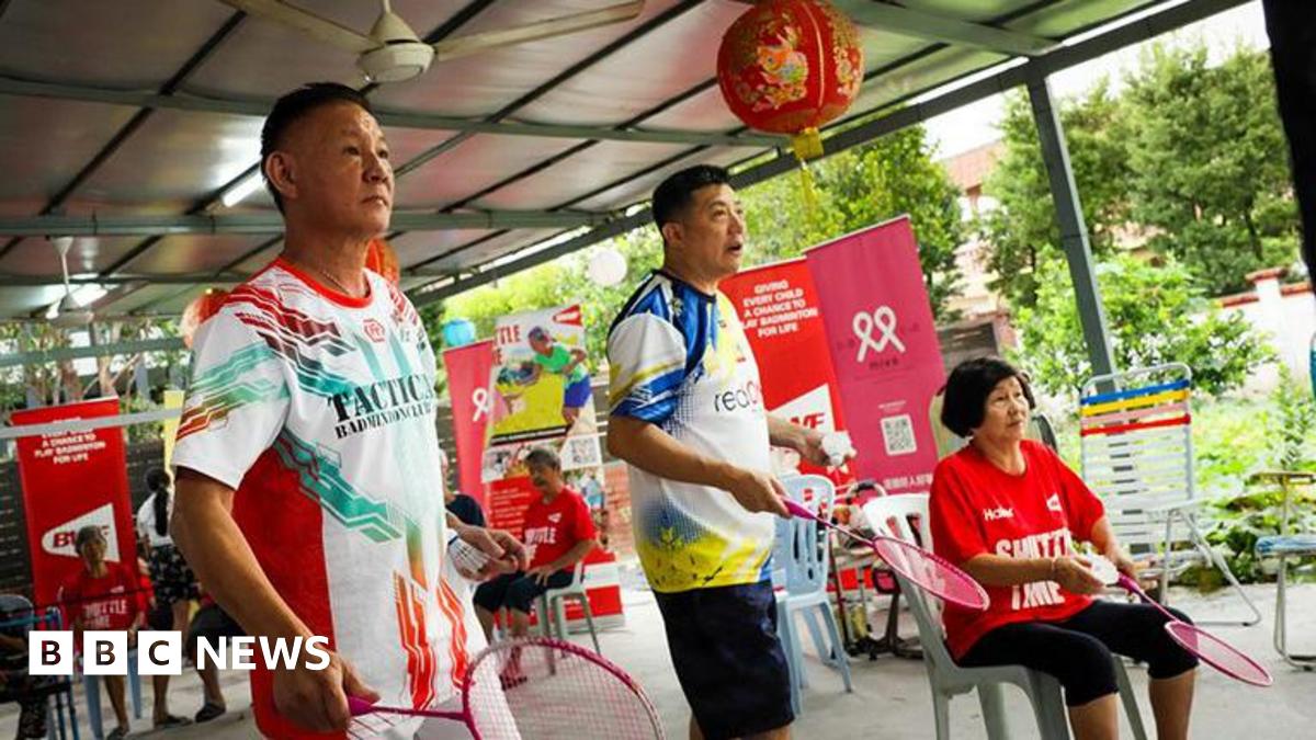Coventry University helps elderly people through badminton programme ...