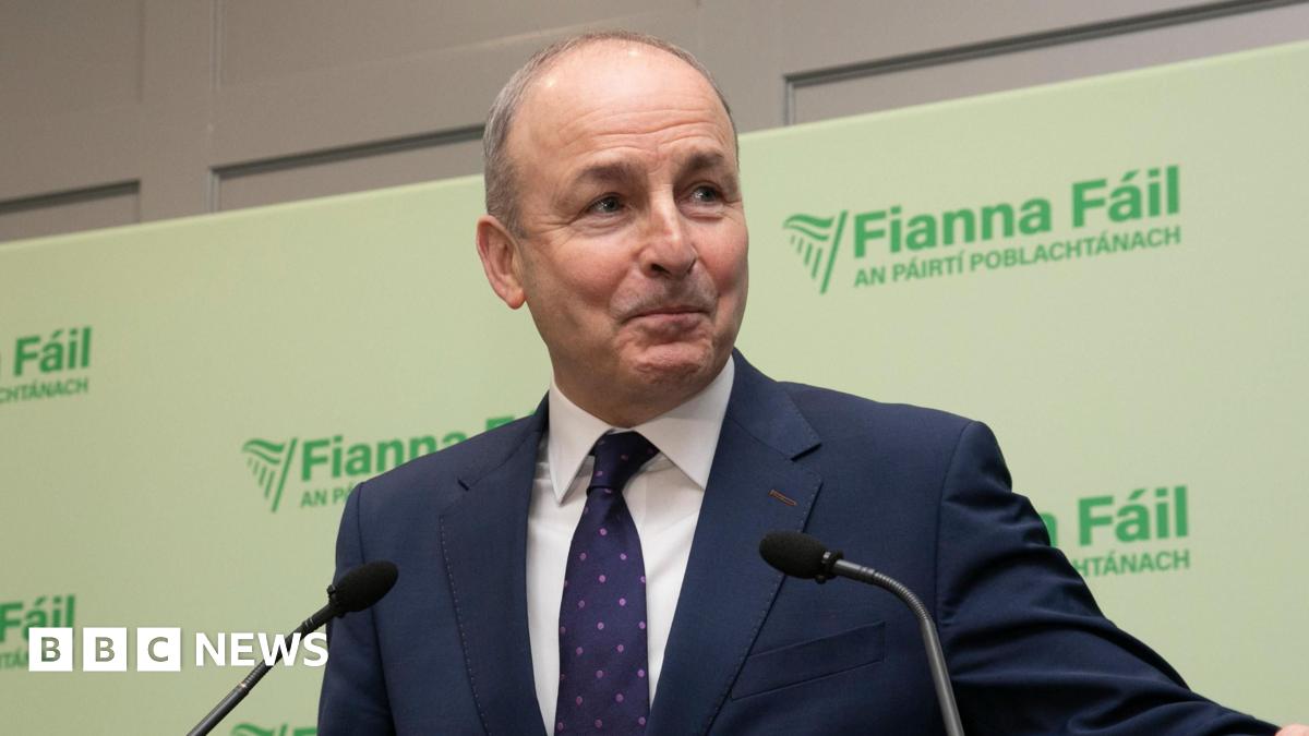 Fianna Fáil ratifies programme for government - BBC News