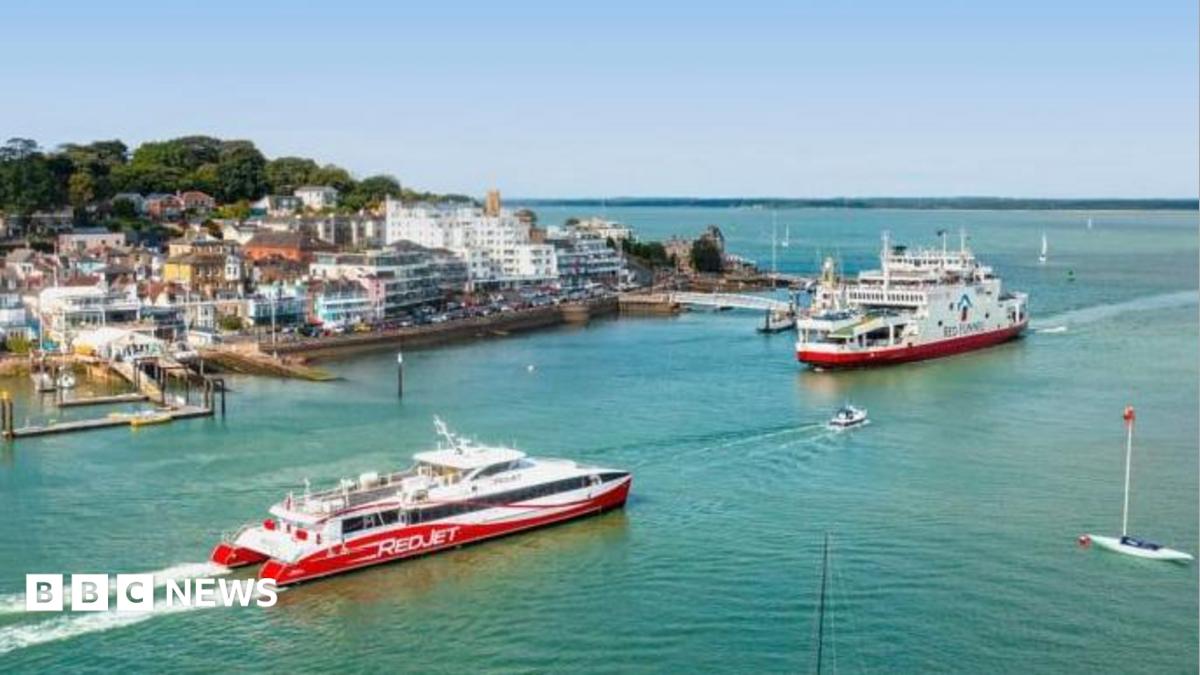 New owners take over cross-Solent ferry operator Red Funnel - BBC News