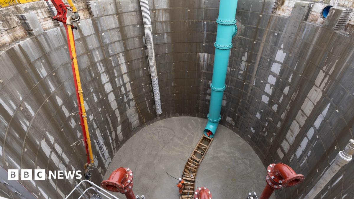 Blackburn to get vast £24.5m underground storage tank - BBC News