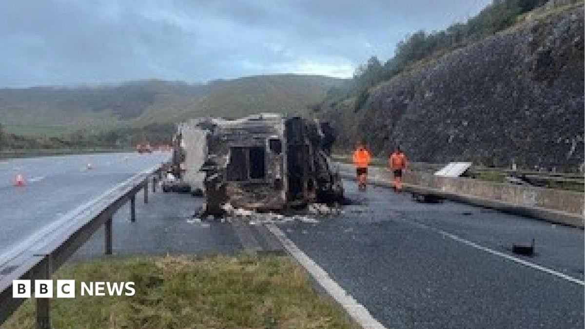 M6 Cumbria shut as overturned lorry catches fire - BBC News