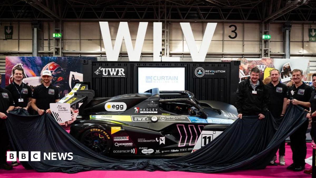 Wolverhampton student racers unveil new sports car - BBC News