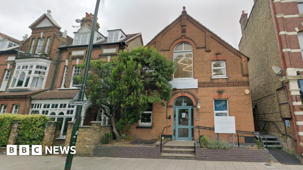 Roksana Lecka seen hurting children at Twickenham nursery - court - BBC ...