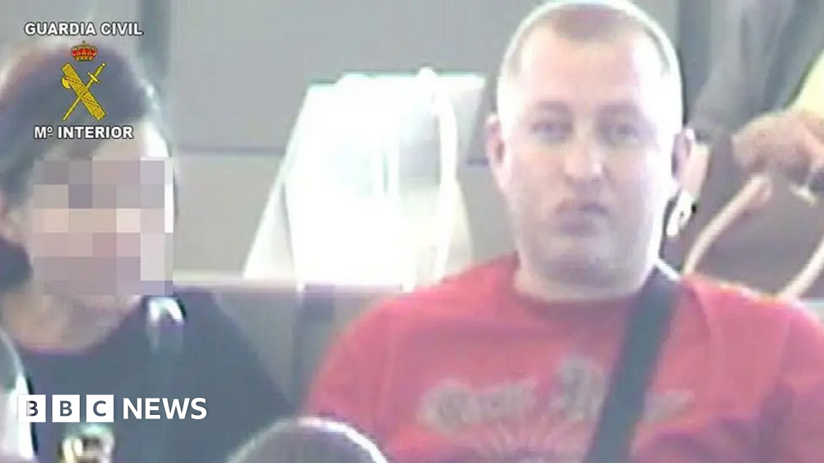 Robert Dawes: Dutch prosecutors ask for life sentence for ordering 2002 ...