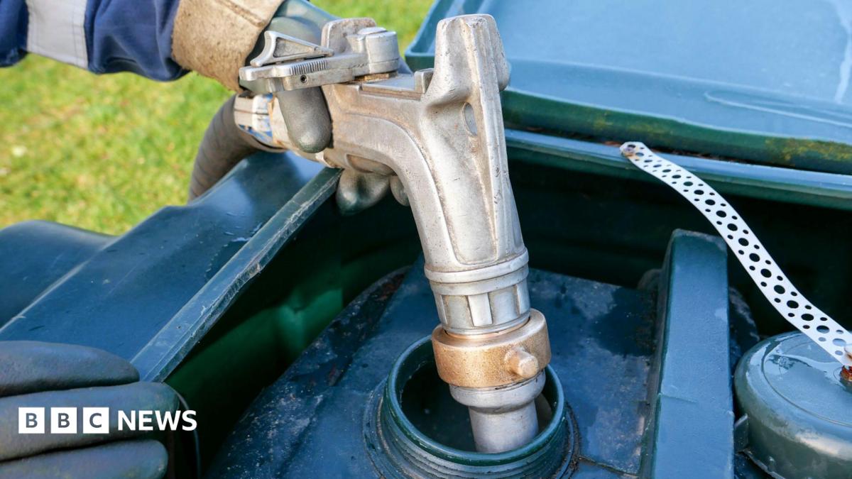 Oil and fuel prices drop to four year low in Northern Ireland - BBC News