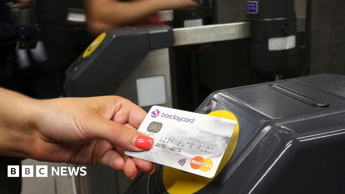 Off-peak Fridays and free coffees: The battle to get commuters back ...