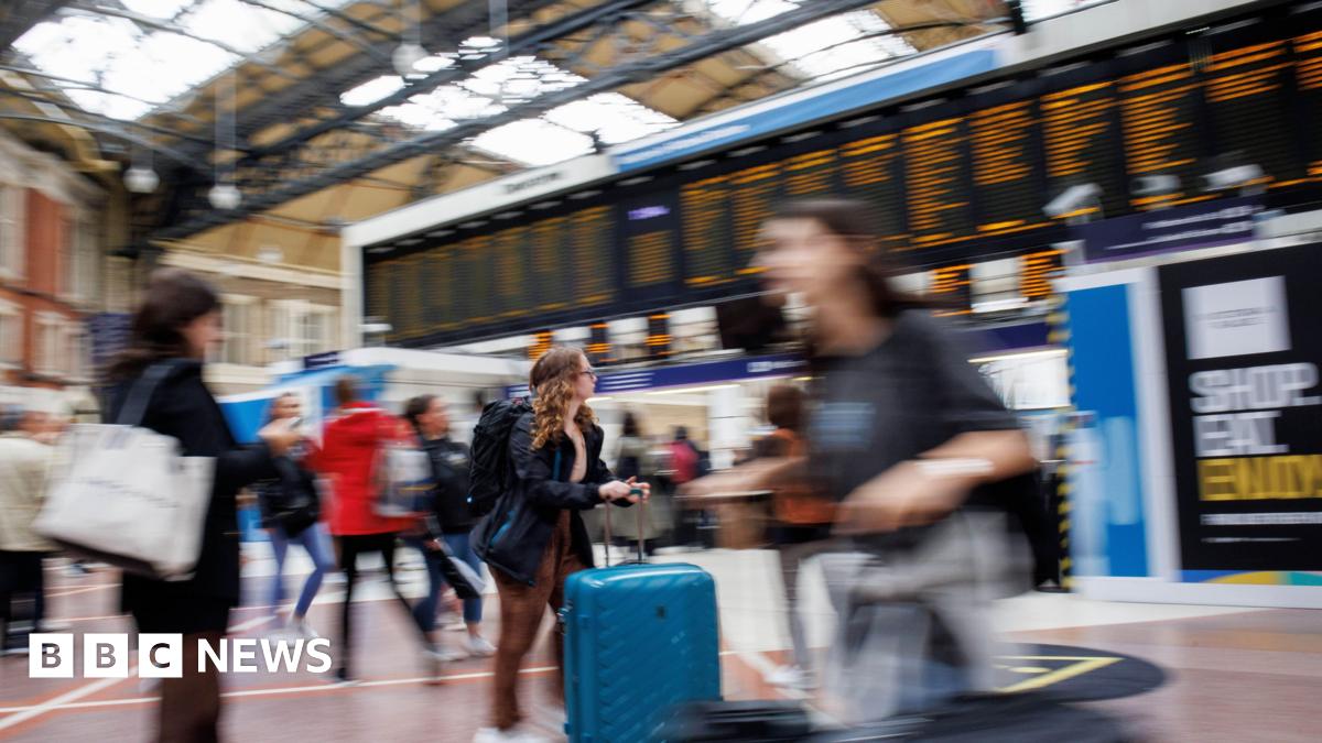 London Victoria: Trains facing major disruption due to signalling - BBC ...