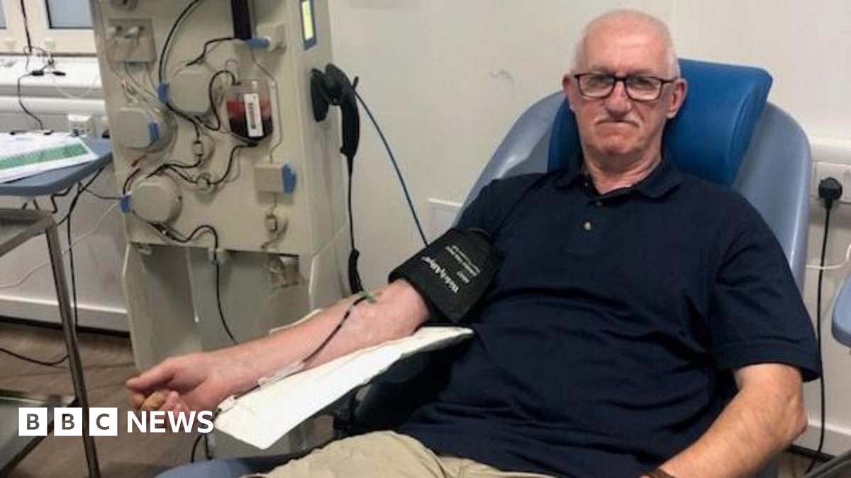 NHS 'super donor' from Birmingham says helping is 'an honour' - BBC News