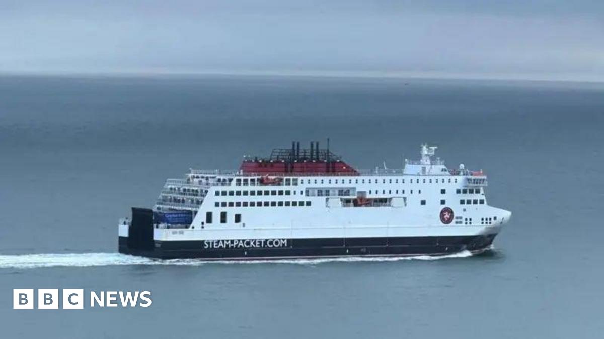 Manx ferry services resume after cancellations over wind - BBC News
