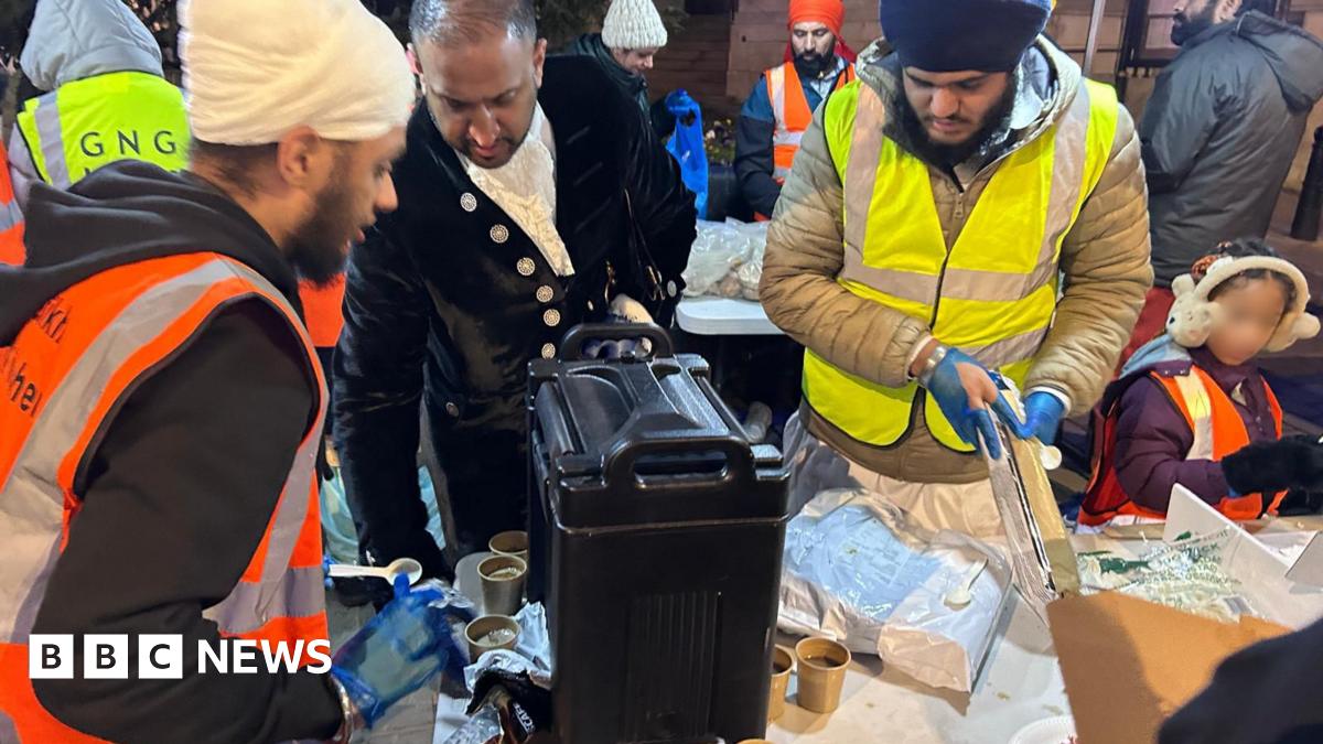 Luton Sikh soup kitchen having to turn people away - BBC News