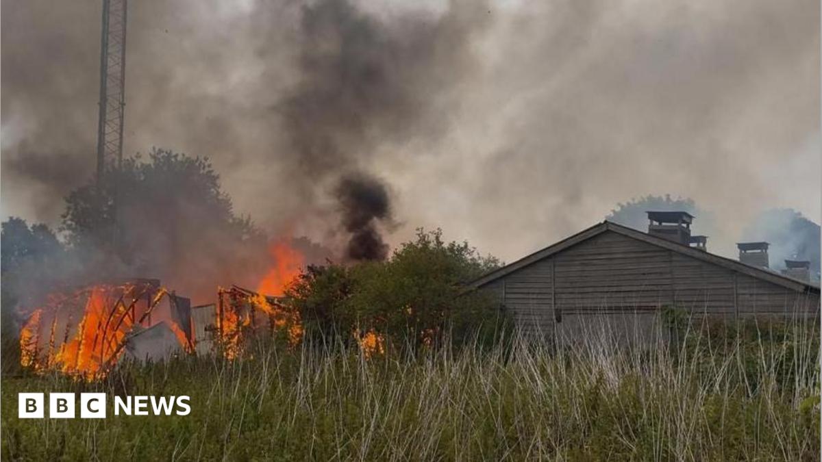 Fire at large Finchingfield farm buildings tackled by six crews - BBC News