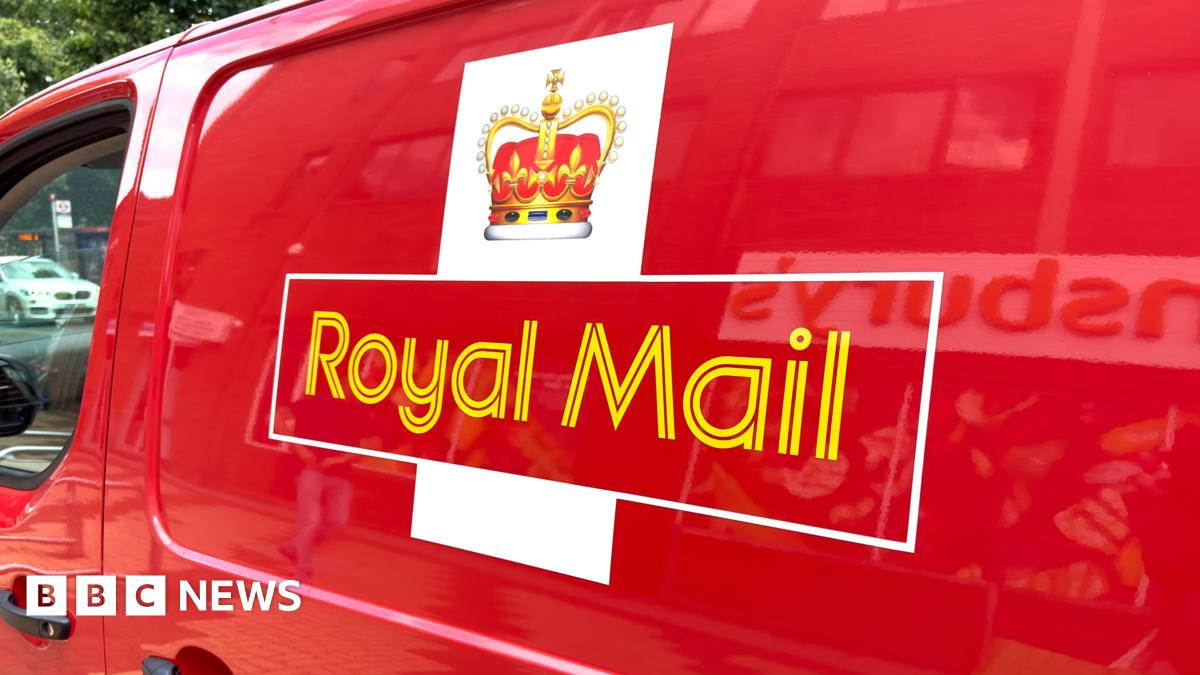 Royal Mail apologises over Dorking postal delays - BBC News