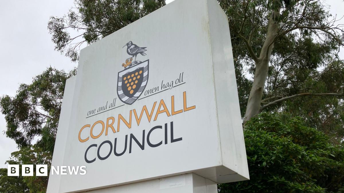 Cornwall wants 'broader and deeper' devolution deal - BBC News