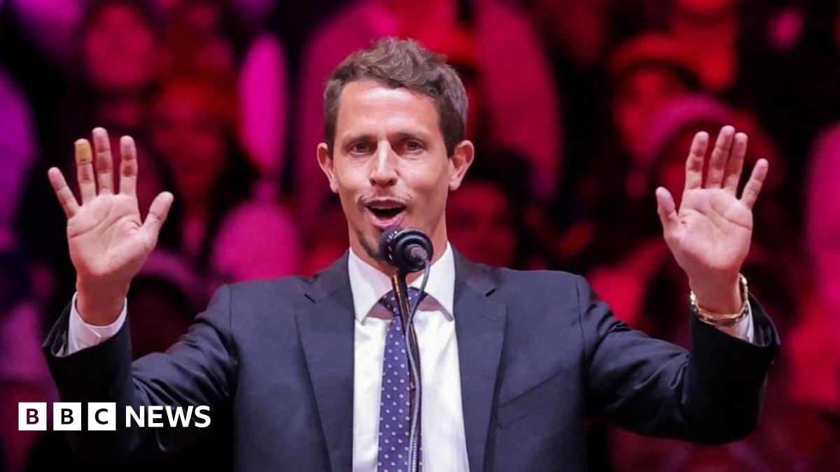 Tony Hinchcliffe: Backlash after comedian at Trump rally calls Puerto ...